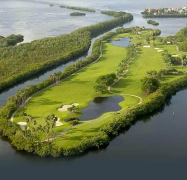 Deering Bay Yacht & Country Club - Luxury Guide USA
