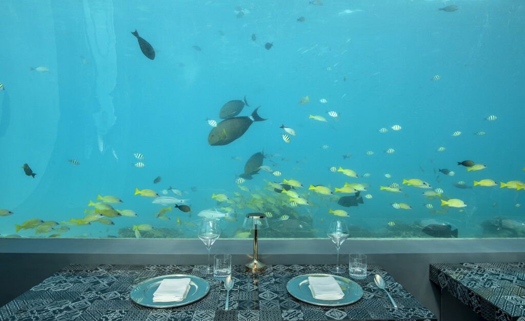 Underwater Restaurants - Luxury Guide USA