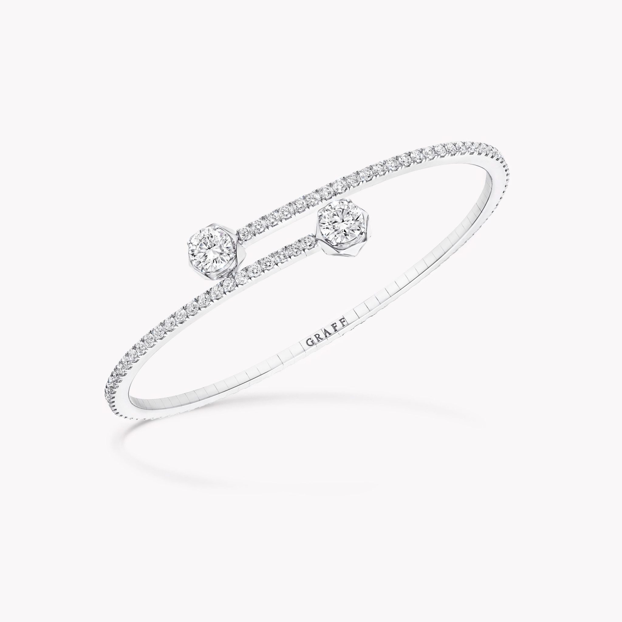 Laurence Graff Signature Wraparound Diamond Bangle - Luxury Guide USA