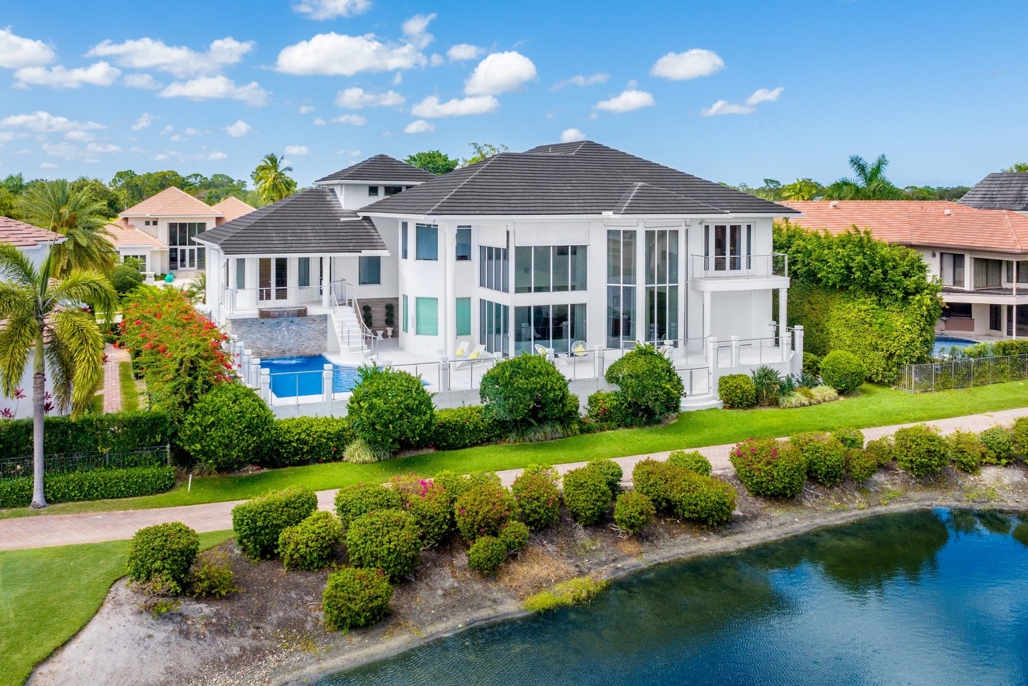 Lakefront Gem in Boca Raton Combines Designer Accents And European ...