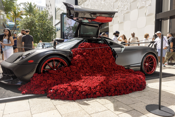 Miami Concours 2026 Marks 9 Years | Hypercars, Vintage Icons & Red Carpet